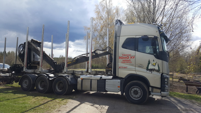 Puutavara kuorma-auto Volvo FH16 750 hv -16